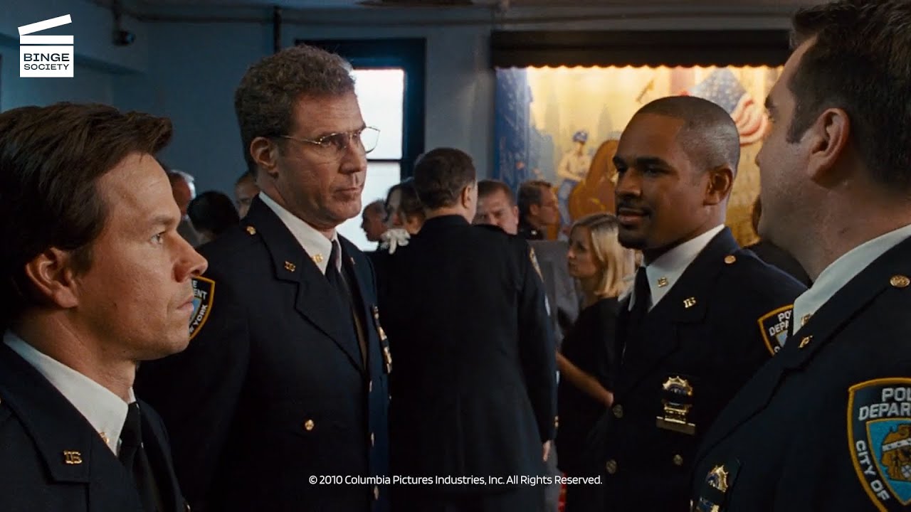 Very Bad Cops : Bagarre silencieuse (CLIP HD) - YouTube