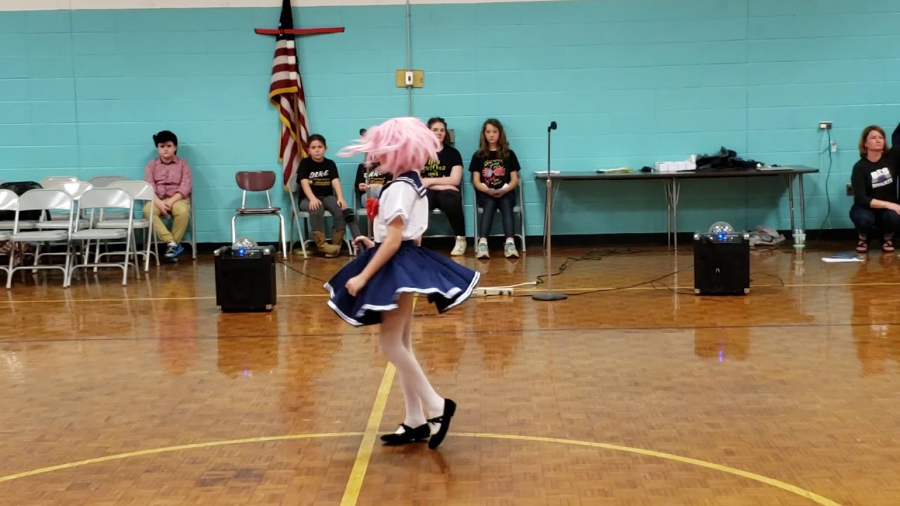 Izzy's talent show performance singing "Your reality" 2/13/2020 - YouTube