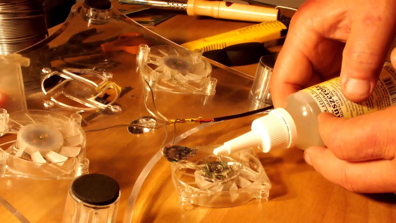 LUBRICATING PC FAN - YouTube