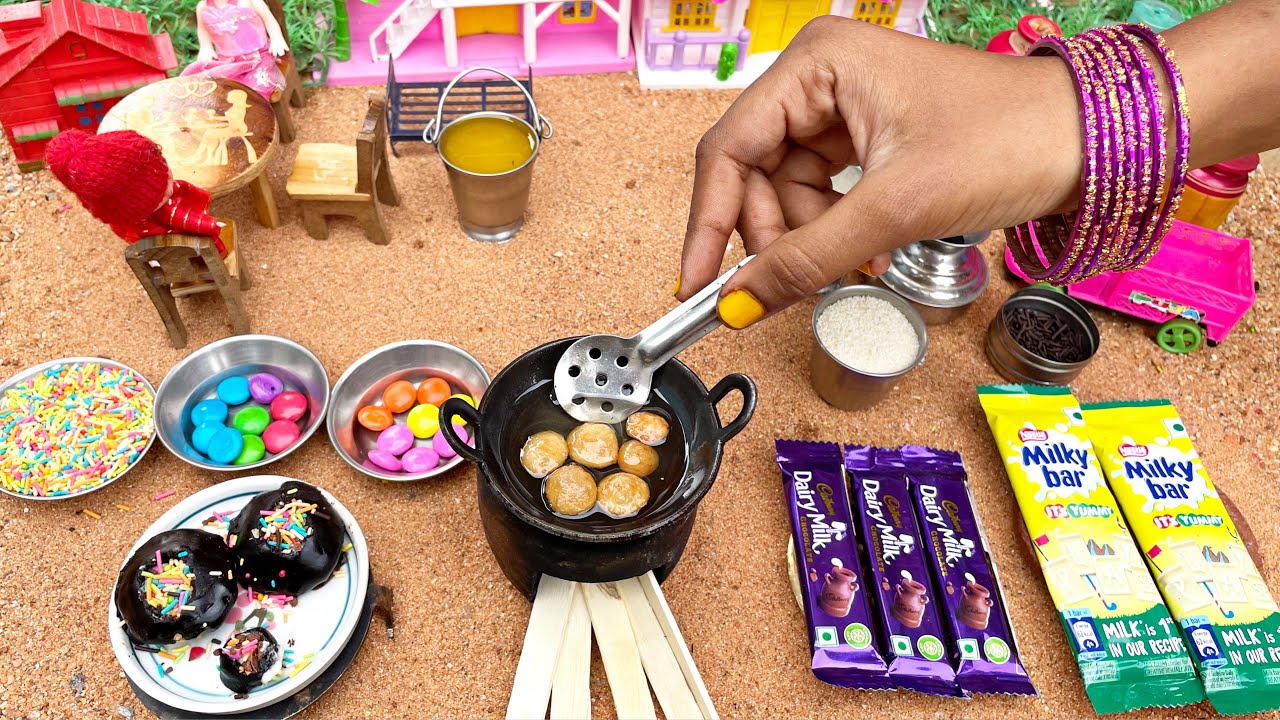 Miniature Chocolate Panipuri Recipe | Pani Puri | Dairy Milk Chocolate ...