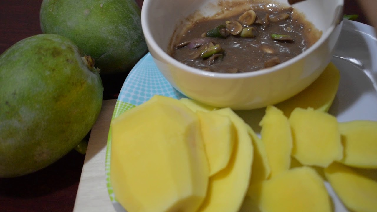 Eating Green Mango - YouTube