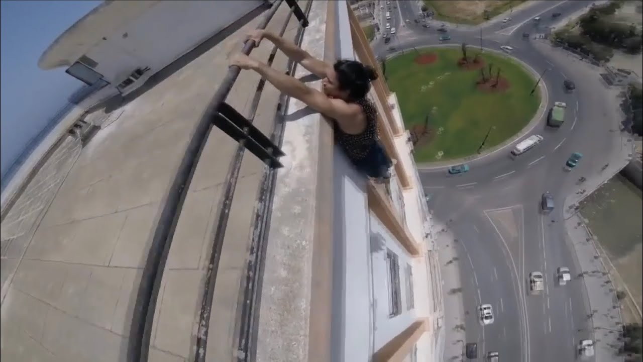 People Almost Dying Caught On Camera 📷 - YouTube