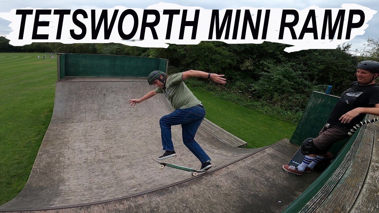 59 Year old Sean Goff skateboarding at tetsworth mini ramp - YouTube