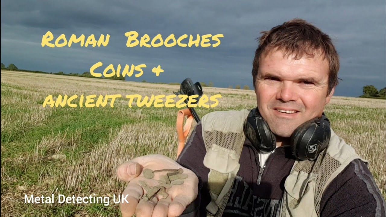 Beautiful Roman Brooch Found with Coins, Metal Detecting UK - YouTube
