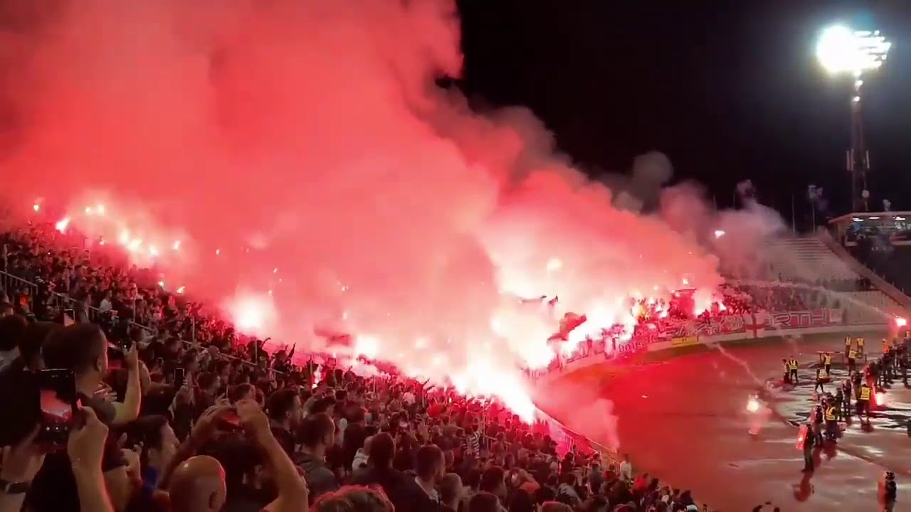 Partizan Belgrade vs Crvena Zvezda. GREAT PYRO | 10/06/2020 - YouTube
