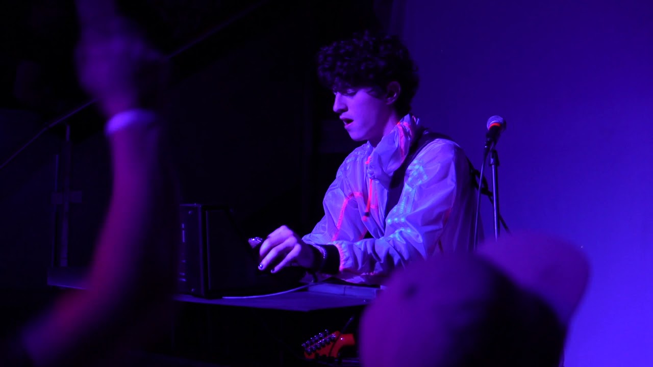 Aaron Shadrow/Game Boi Adv - Live @ ElectroniCON 2 (Oct 19 2019) - YouTube