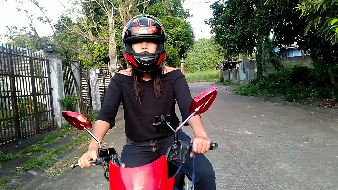 How to drive automatic motorcycle - YouTube