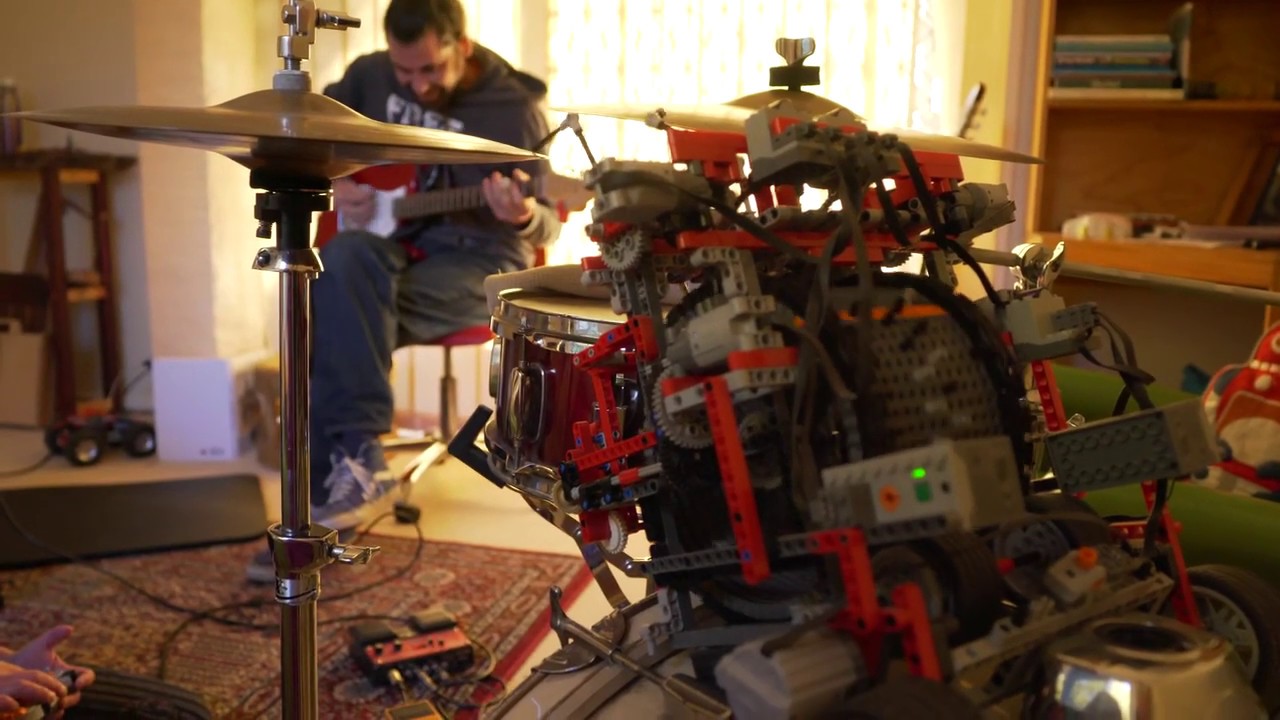 Lego robot drummer plays metal - YouTube