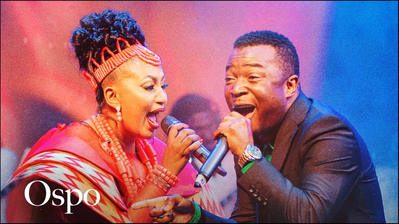 Bella Kombo ft. Takie Ndou - Unatisha (Official Live Video) - YouTube