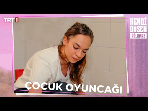 Alize ev işleriyle boğuşuyor - Kendi Düşen Ağlamaz 1. Bölüm