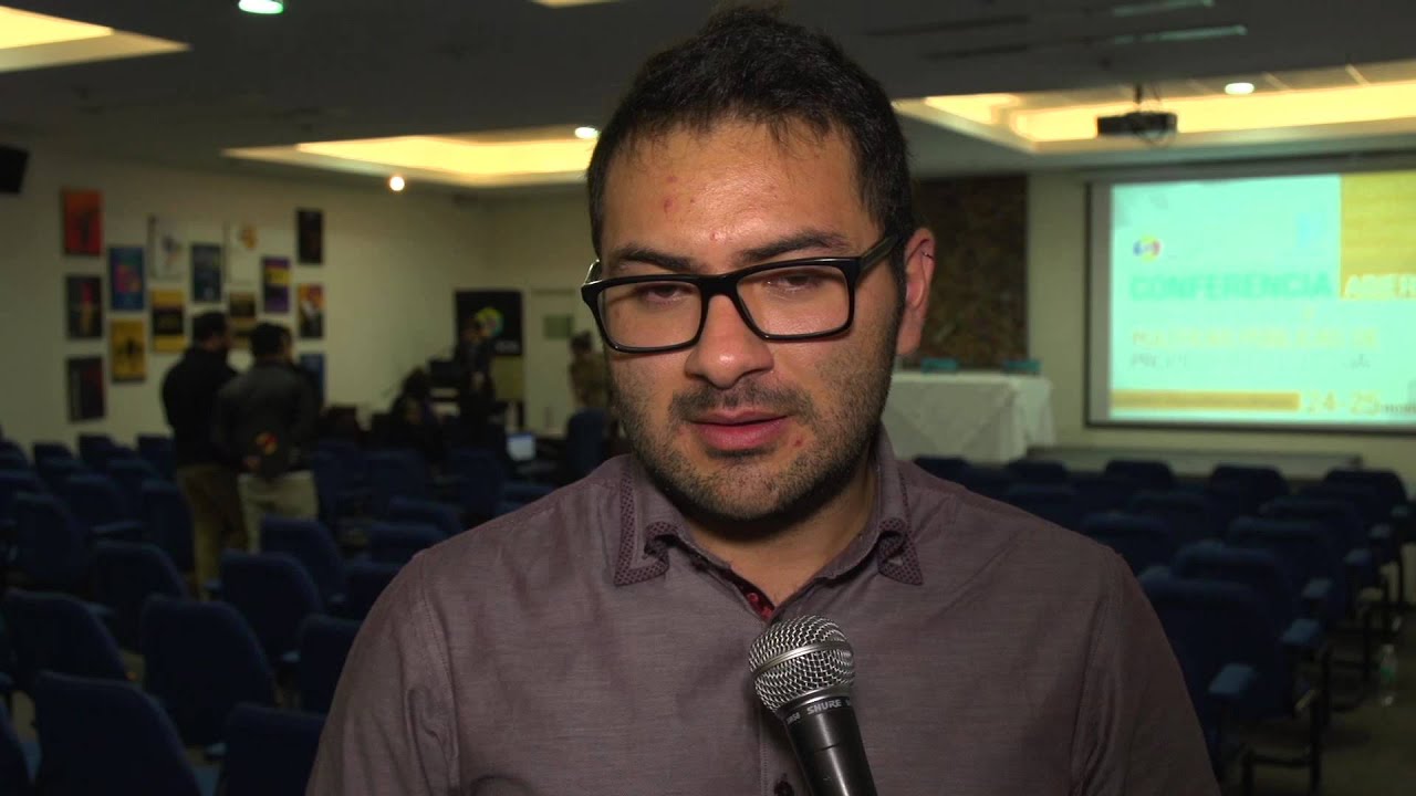 Pablo Carrillo en Conferencia Código Ingenios y Políticas Públicas de ...