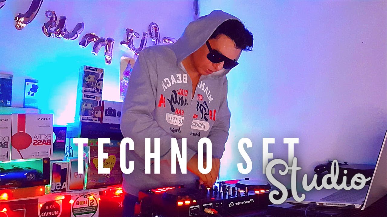 TECHNO SESSIONS IN THE STUDIO 020 - YouTube