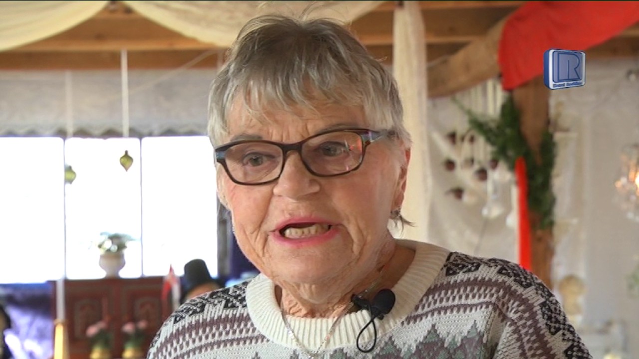 Jul på slottet - Inge Andersen - YouTube