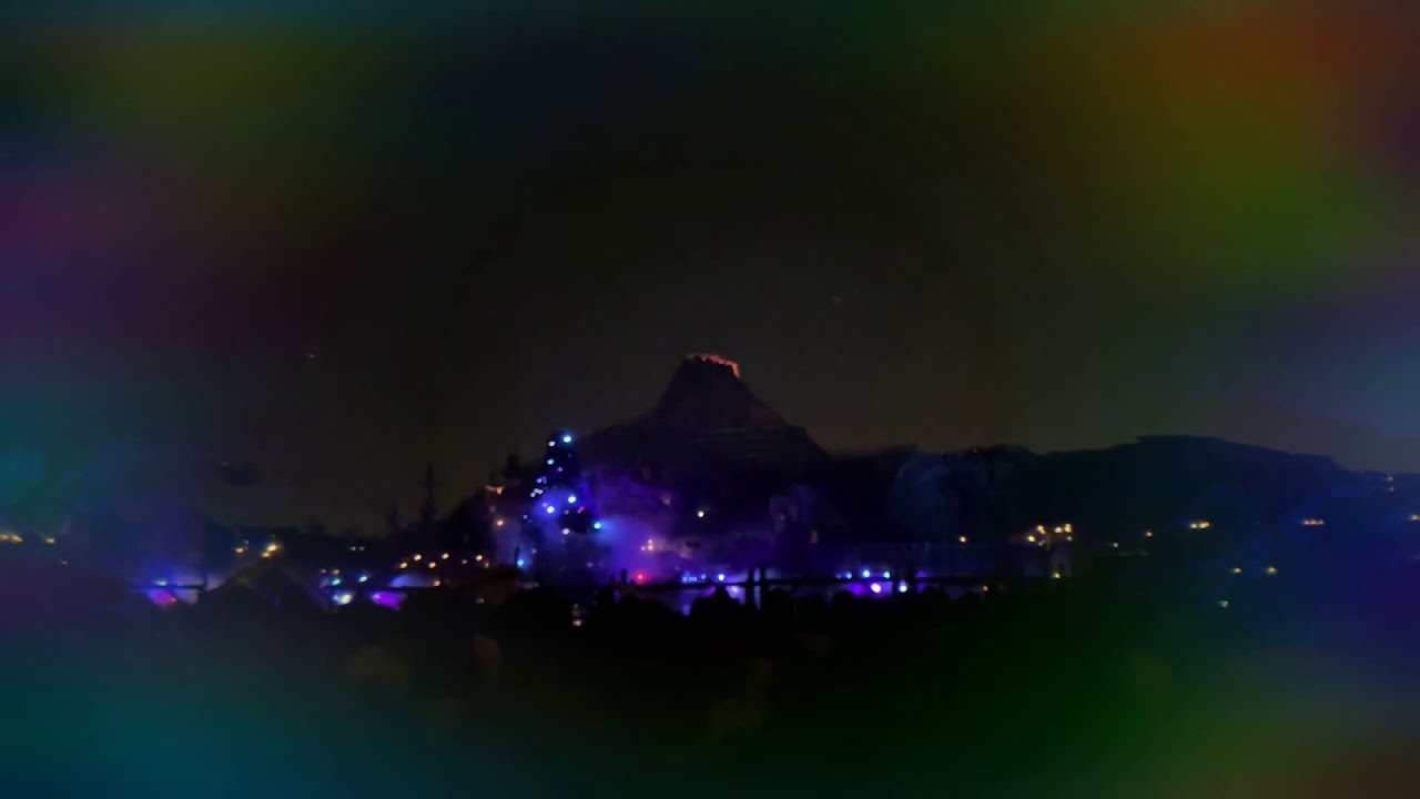 Tokyo Disneysea Night - YouTube