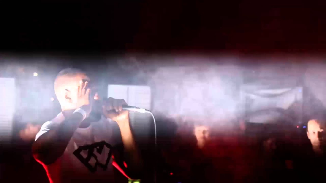 THE BUG+FLOWDAN ⇾ Angel & Devils ⇽ CyberWitches ☾* - YouTube