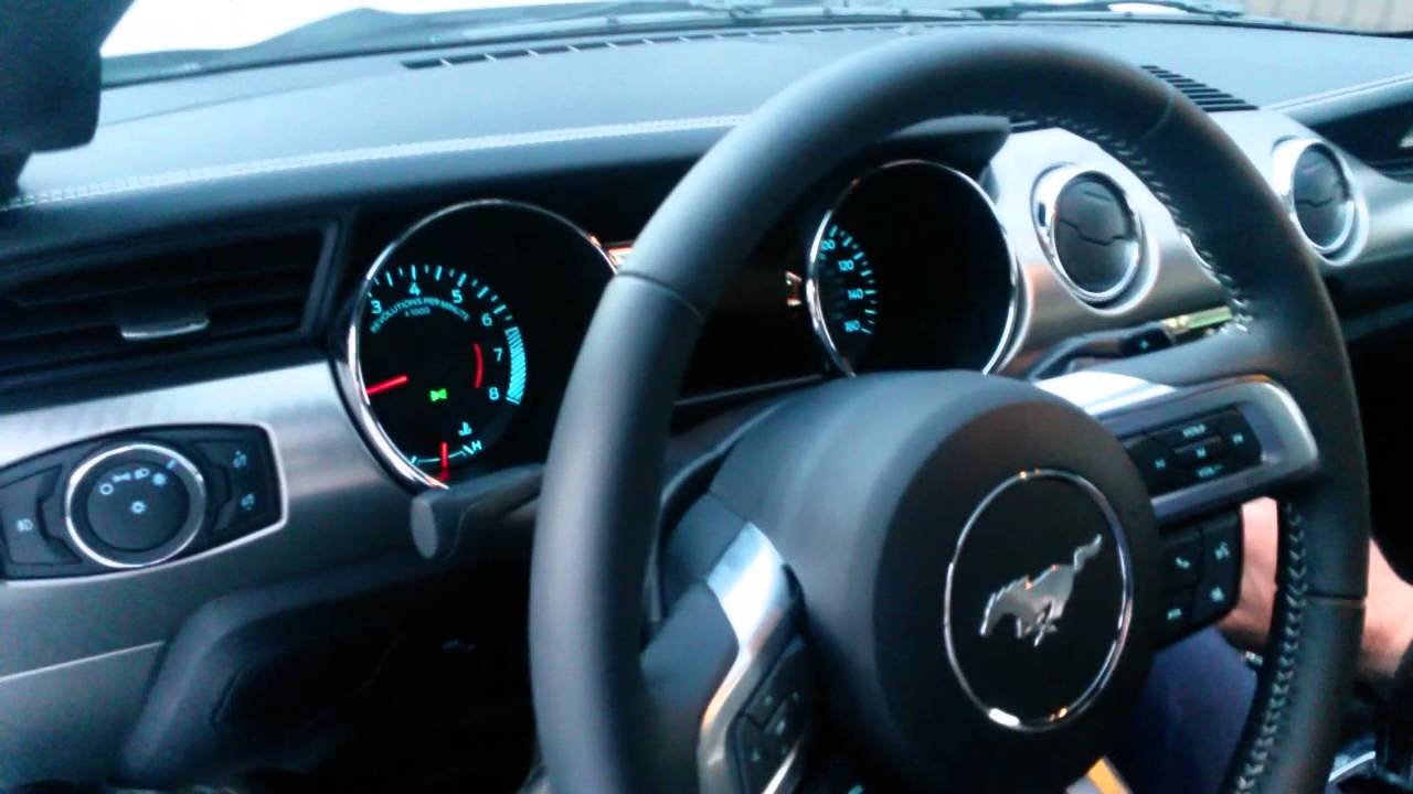 Mustang 2015 sound europe - YouTube