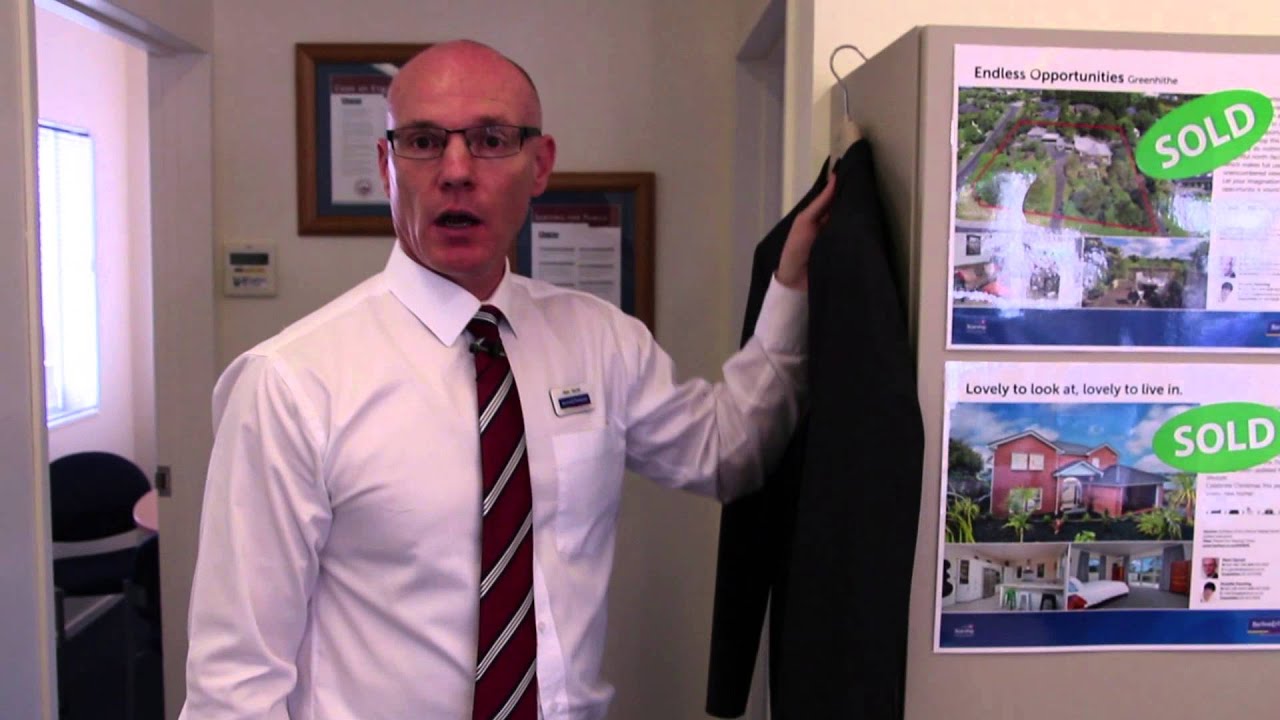 Mark Garratt @ Barfoot & Thompson - YouTube