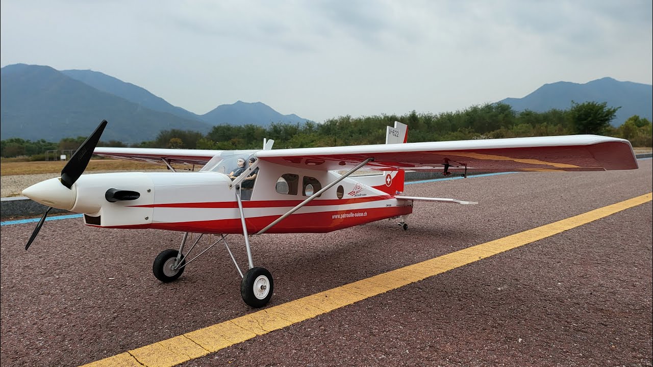 Seagull Model Pilatus PC-6 Porter - with Reverse Thrust - YouTube