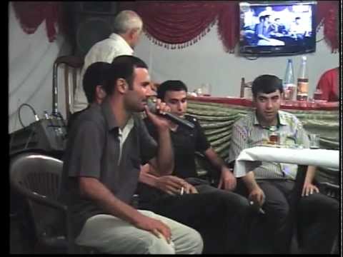 Meyxana deyisme Merdekan toyu Indiskiy cay isti-isti PERVIZ MIRFERID 2010.avi