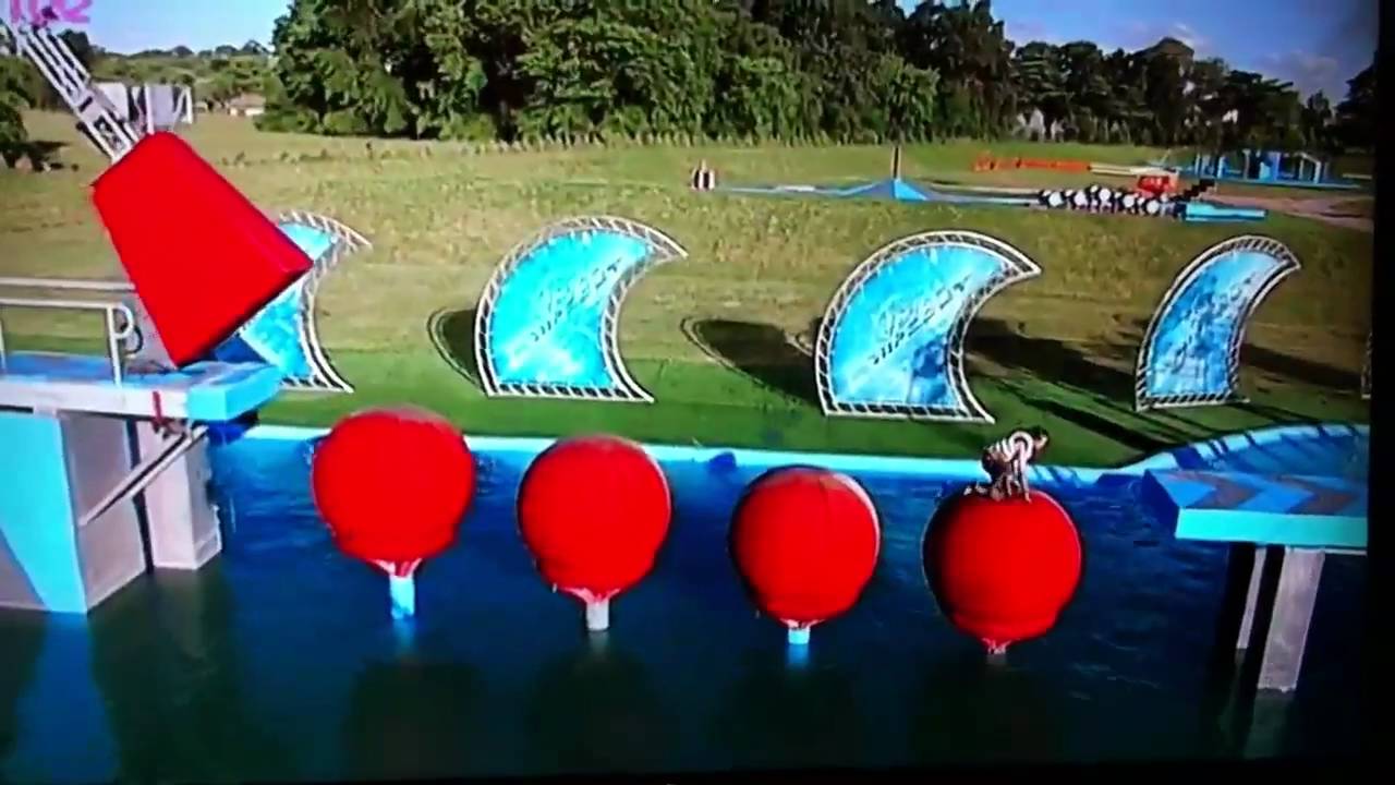 Total Wipeout...funniest clip ever? - YouTube