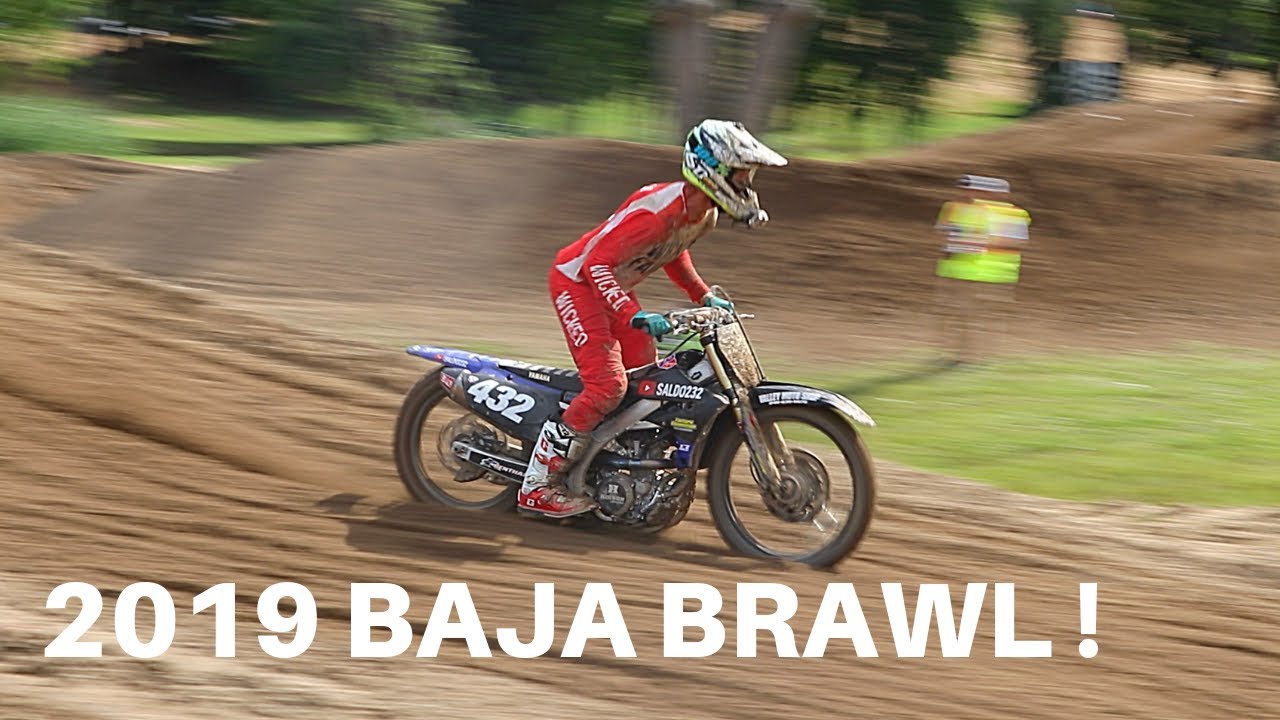 RACING THE BAJA BRAWL !! - YouTube