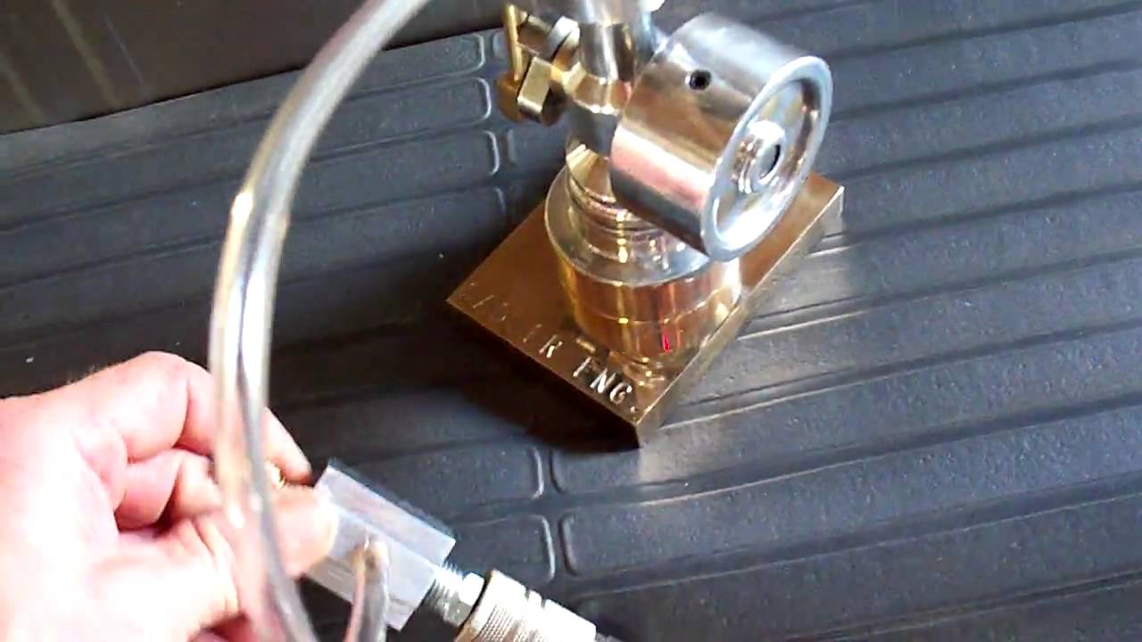 Elmer's engines Thumper Itsy motors - YouTube