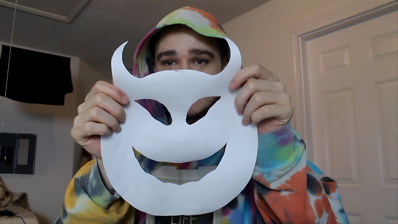 Making an Evil Smiley Face Bleach Dye Using a Custom Stencil Cut out ...