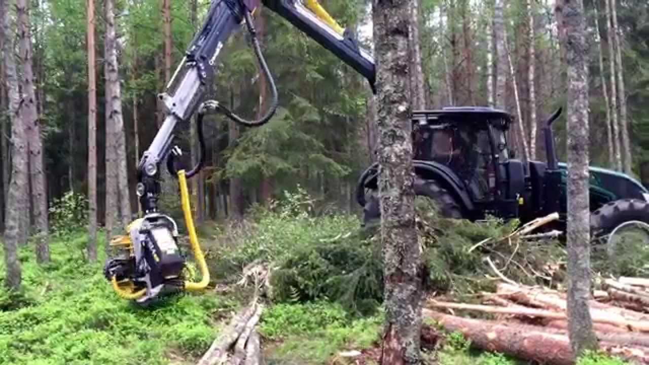 Valtra X-series tractor harvester by Anders Skördare - YouTube