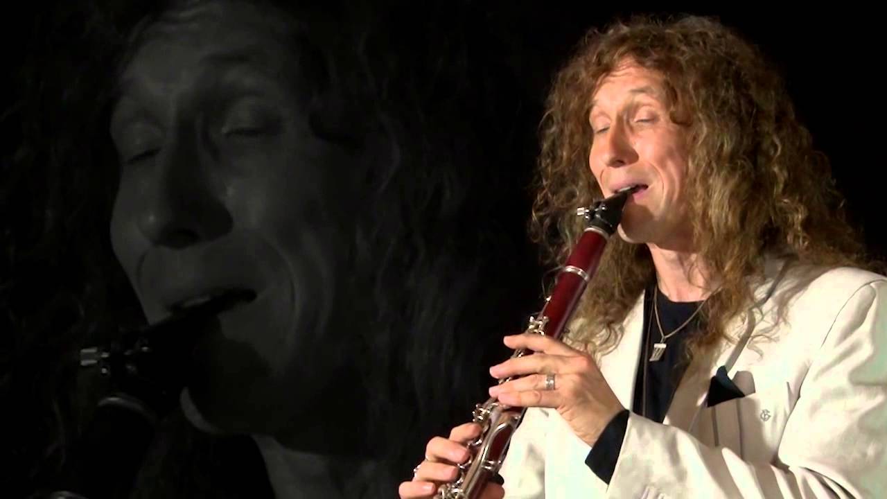 "Embraceable You". Julian Marc Stringle. - YouTube