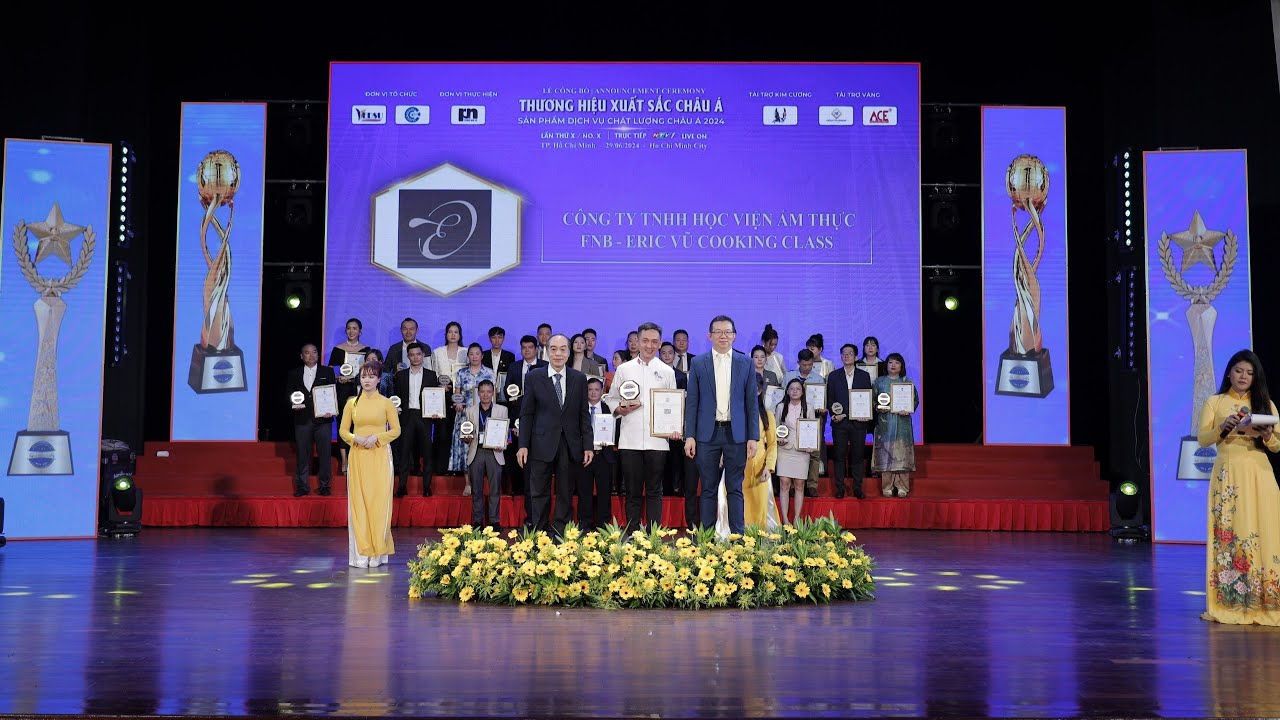 ERIC VŨ COOKING CLASS - HUY CHƯƠNG VÀNG SẢN PHẨM DỊCH VỤ CHẤT LƯỢNG ...