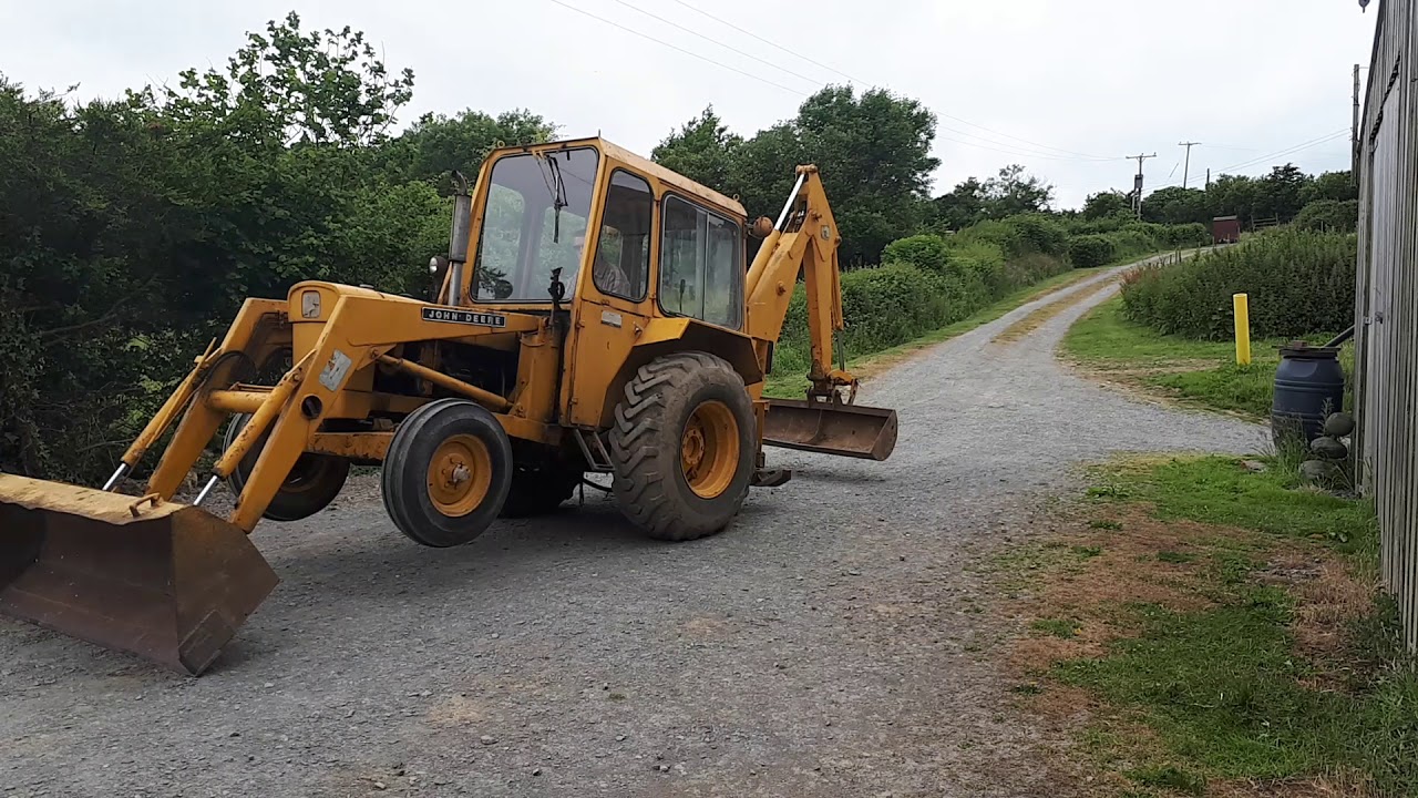 John Deere 300B Backhoe Digger - YouTube