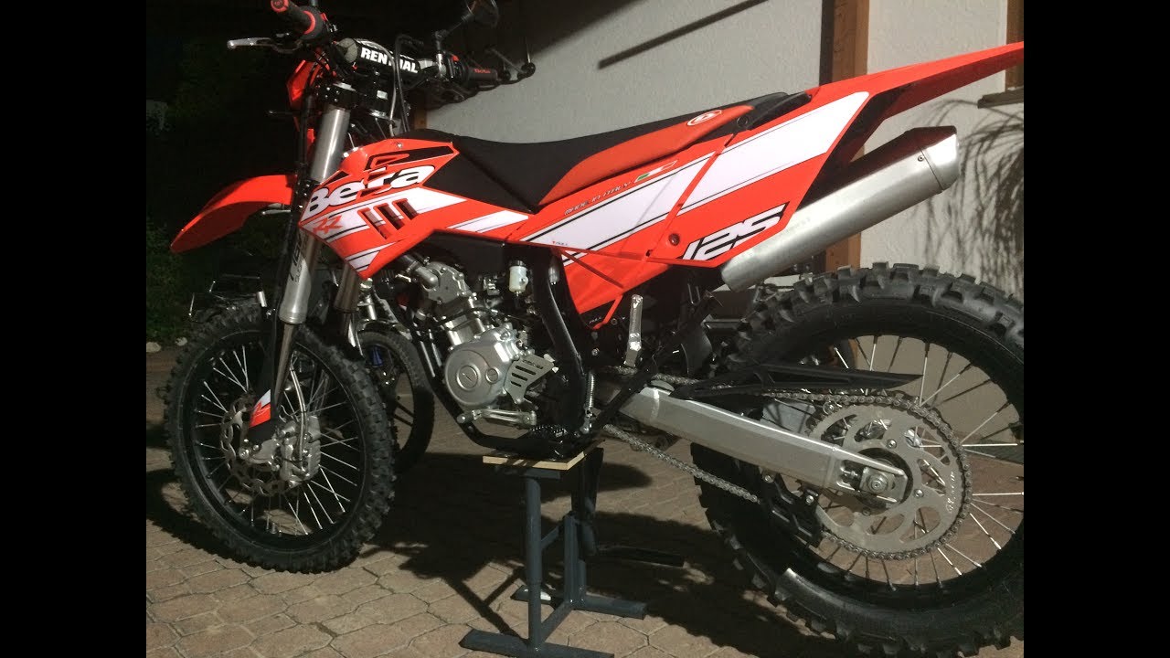 Beta RR 125 LC 2017 RED / Soundcheck/ Cockpit/Overview - YouTube