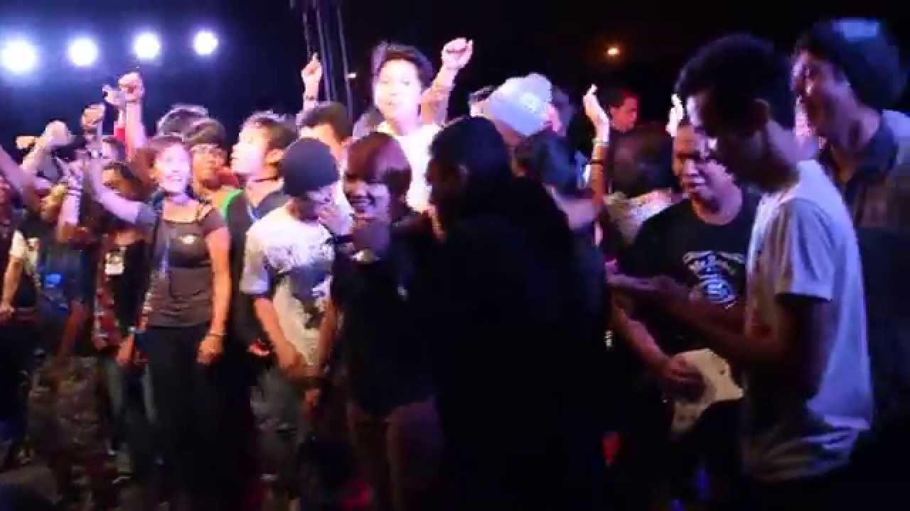 Mr. Bones & The Boneyard Circus at Intramuros Rising 2014 (Ghost Train ...