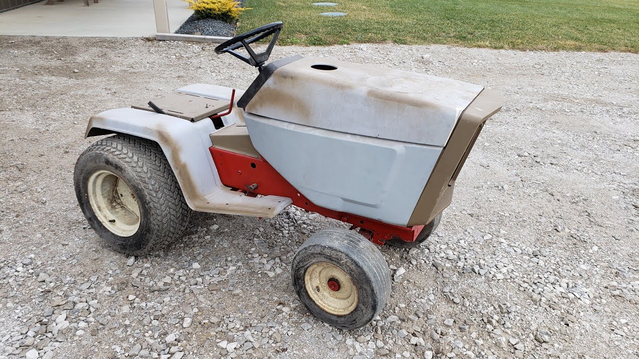 Cub Cadet 582 Restoration - YouTube