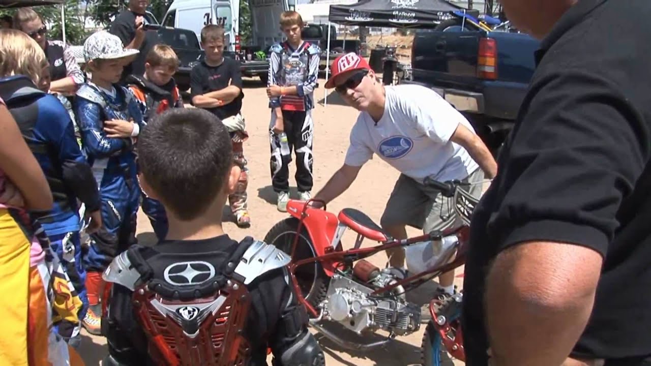 Billy Hamill Hagon Shock-Joker Machine Speedway Academy - YouTube