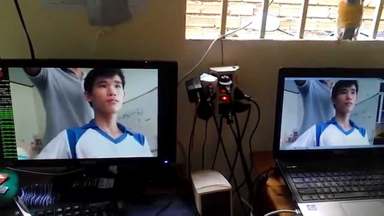 Test Raspi cam: streaming video real time - YouTube