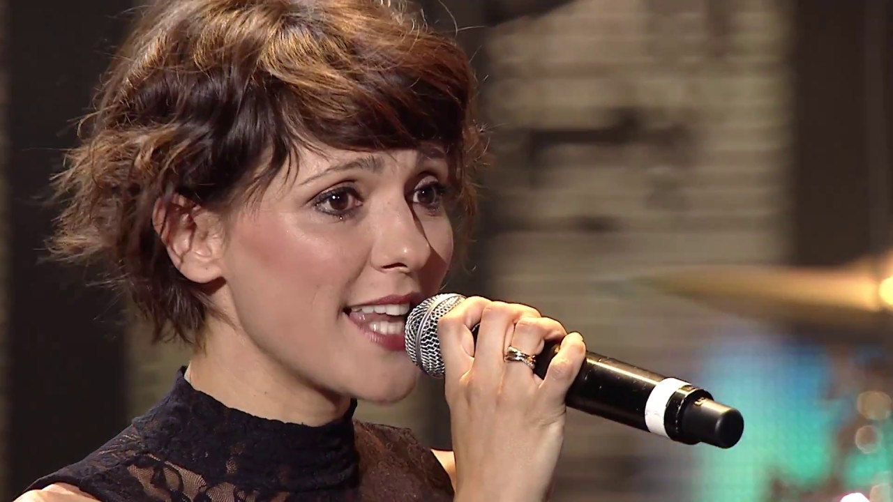 Simona Molinari - A Tisket, A Tasket (Ella Fitzgerald) - Musicultura ...