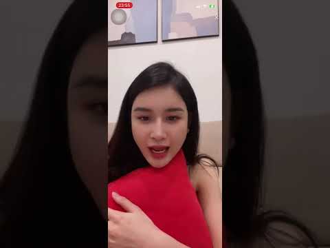 Hot girl Anna lâu quá mới live lại