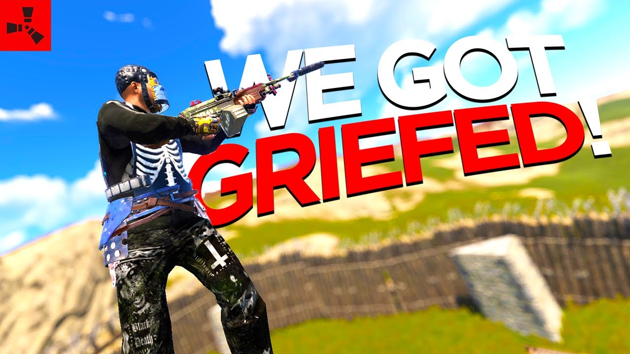 Someone GRIEFED a COMPOUND around my Base.. (SOLO VANILLA RUST #8 S71 ...