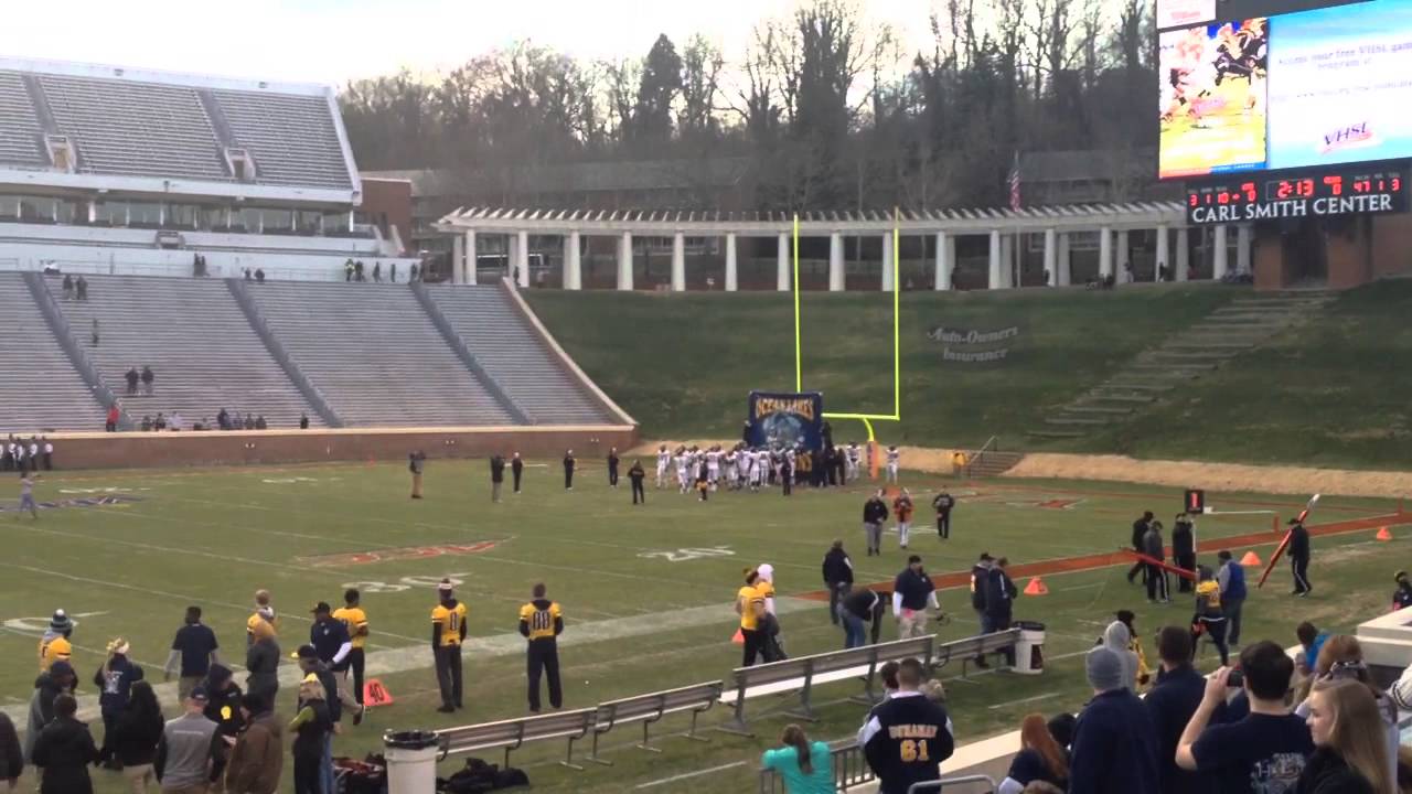 VHSL State Championship 6A Football OLHS Entance - YouTube