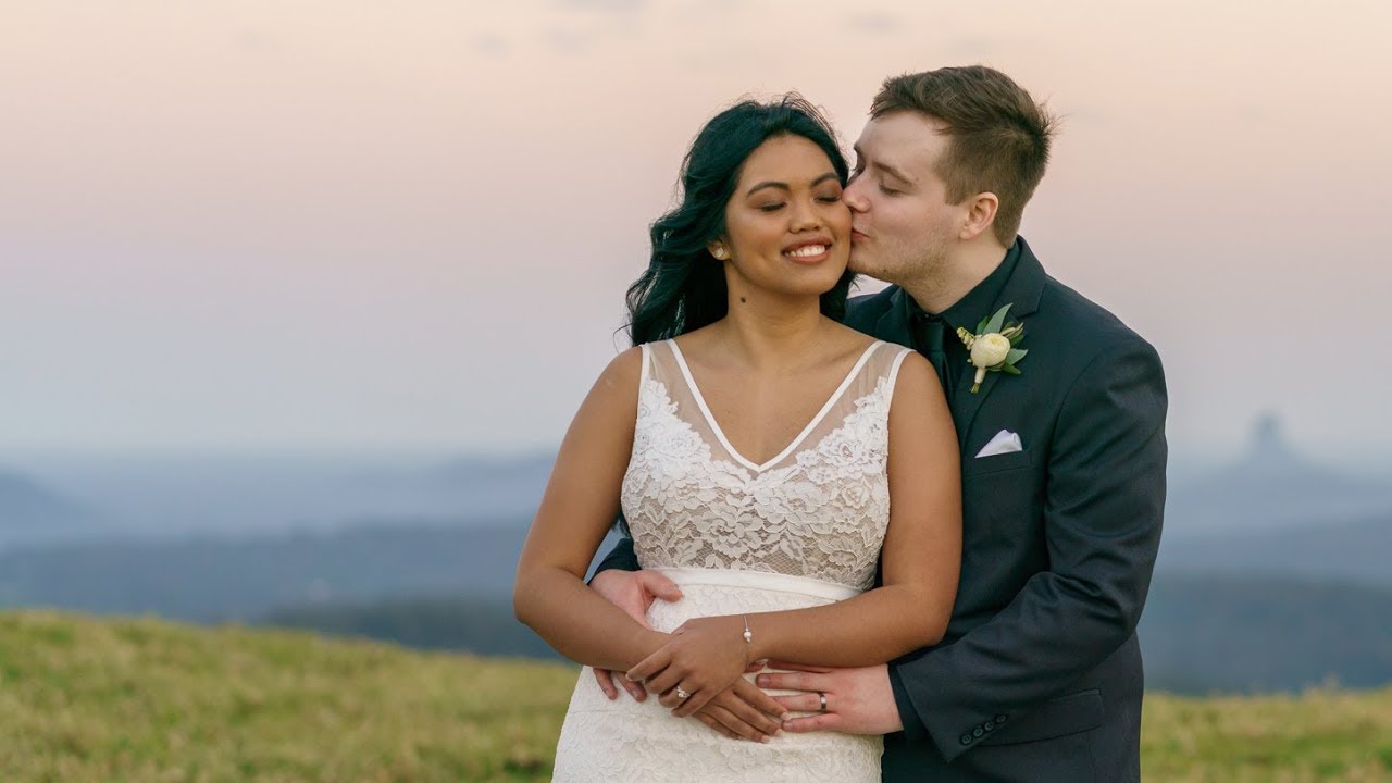 Jamie and Shannah Wedding day at Tiffany's in Maleny and One tree hill ...