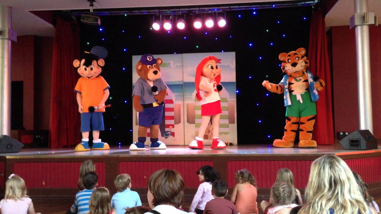 Seaside Squad - Haven Hafan y Mor Pwllheli - Bradley Rory Polly DJ Ned ...