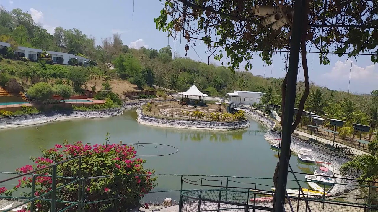 Garin Farm Escapade - YouTube