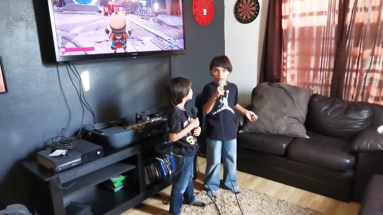 Mau y Alex tube PLANTAS VS ZOMBIES - YouTube