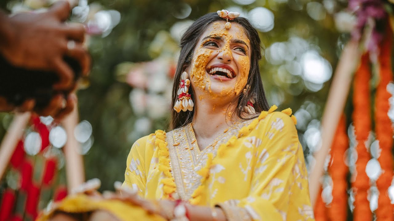 The most beautiful day, my Haldi/Mehendi ceremony! - YouTube