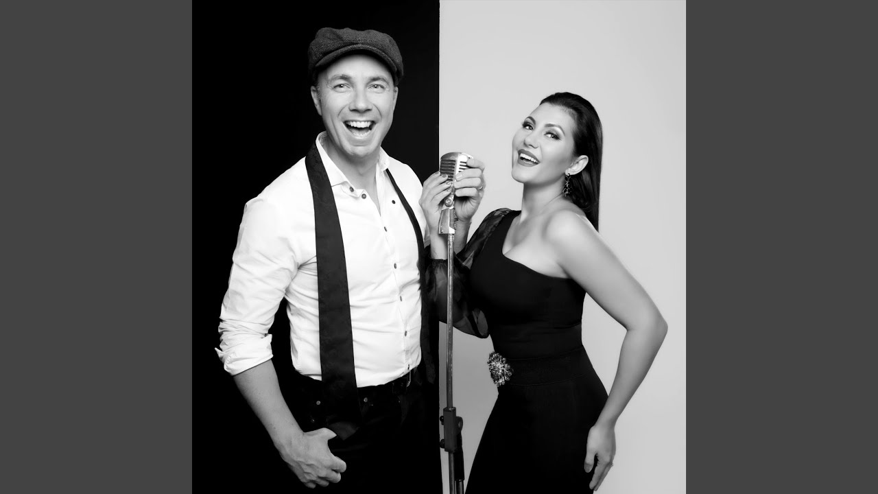 Bella Musica (feat. Charlize Berg) - YouTube