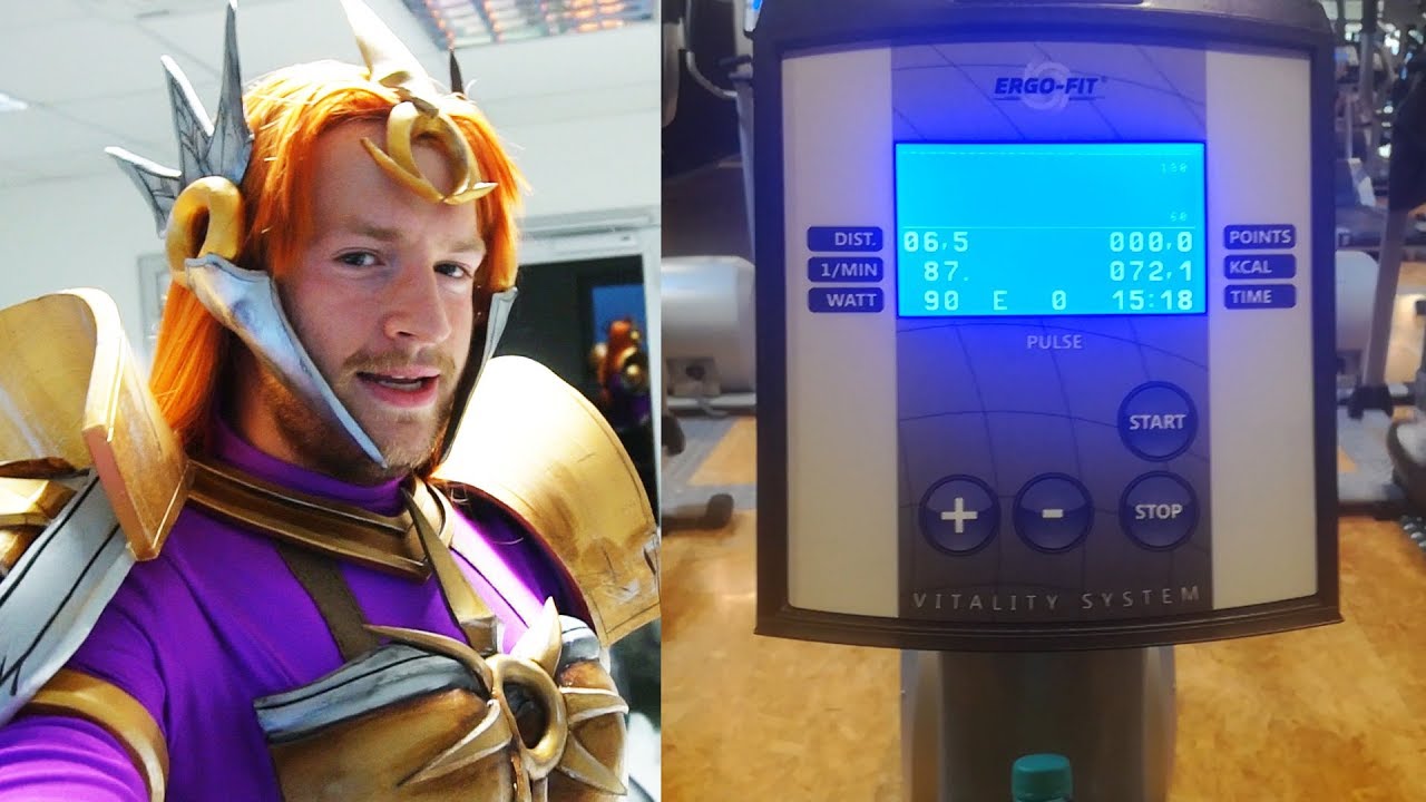 Cosplay und Cardio | Maxim Daily Vlog [030] - YouTube