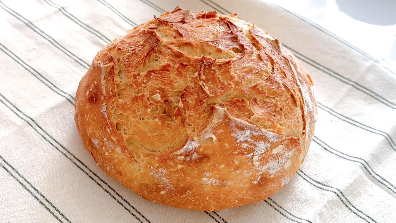 Crusty homemade artisan bread is so easy to make with no kneading ...