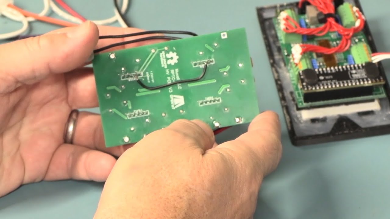 IoT#61 Repairing Ground Plane Flood Fill with Bodge Wires - YouTube