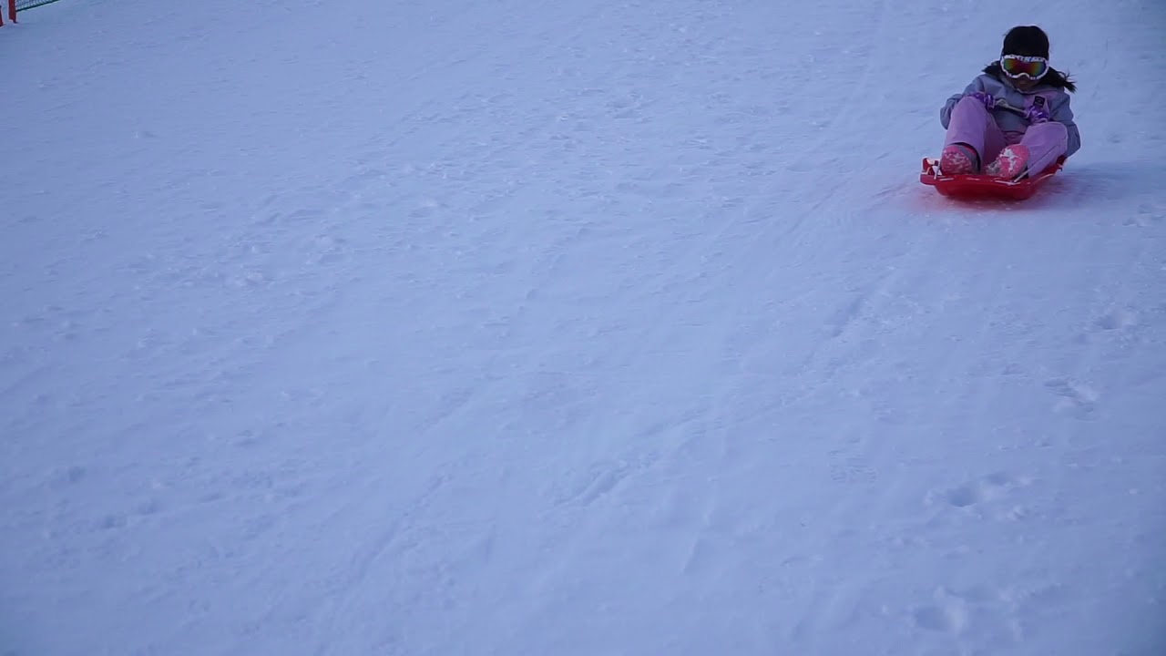 Anda and Snow Tray - YouTube
